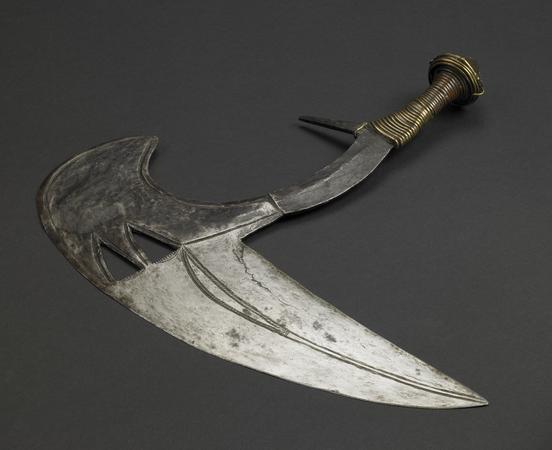 medieval throwing knife