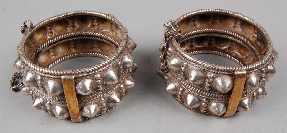 omani silver bangle